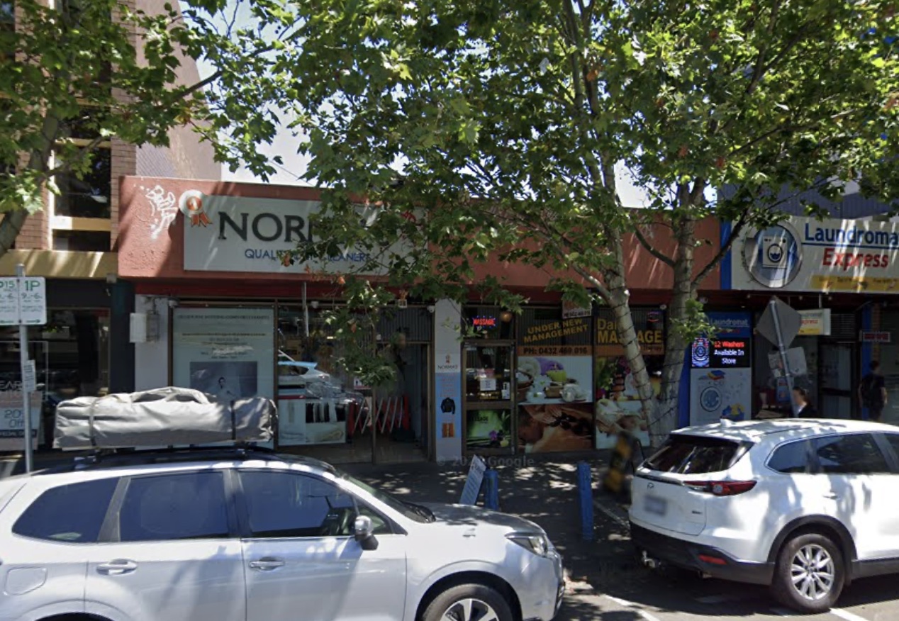 Laundromats and Clothing Alterations in Moonee Ponds